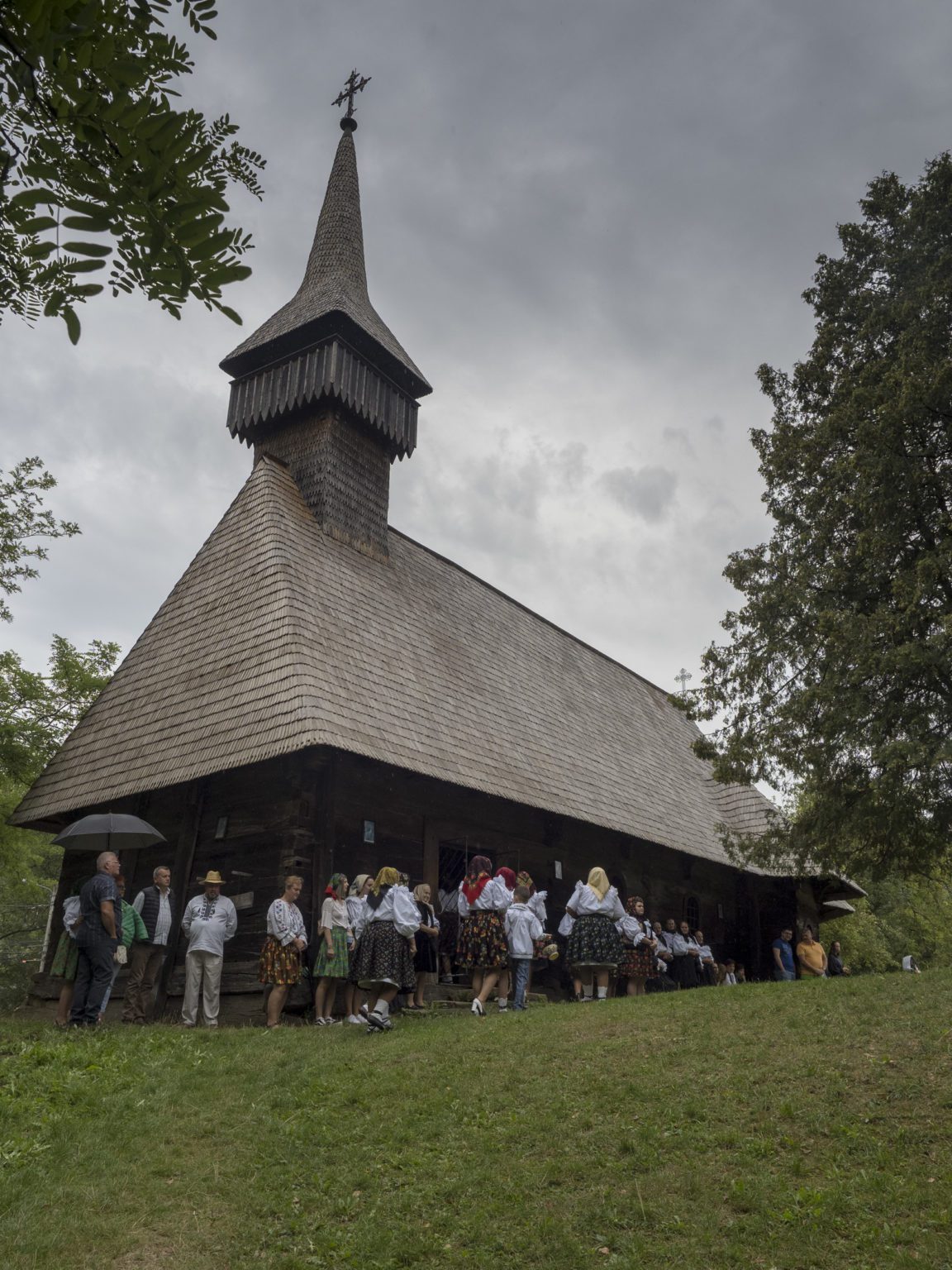 Breb, Romania - a village where time slows down - Wobbly Ride