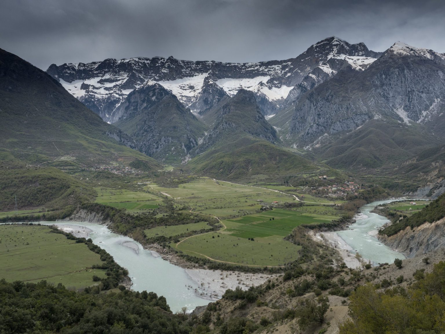 The best outdoor activities in Albania - Wobbly Ride