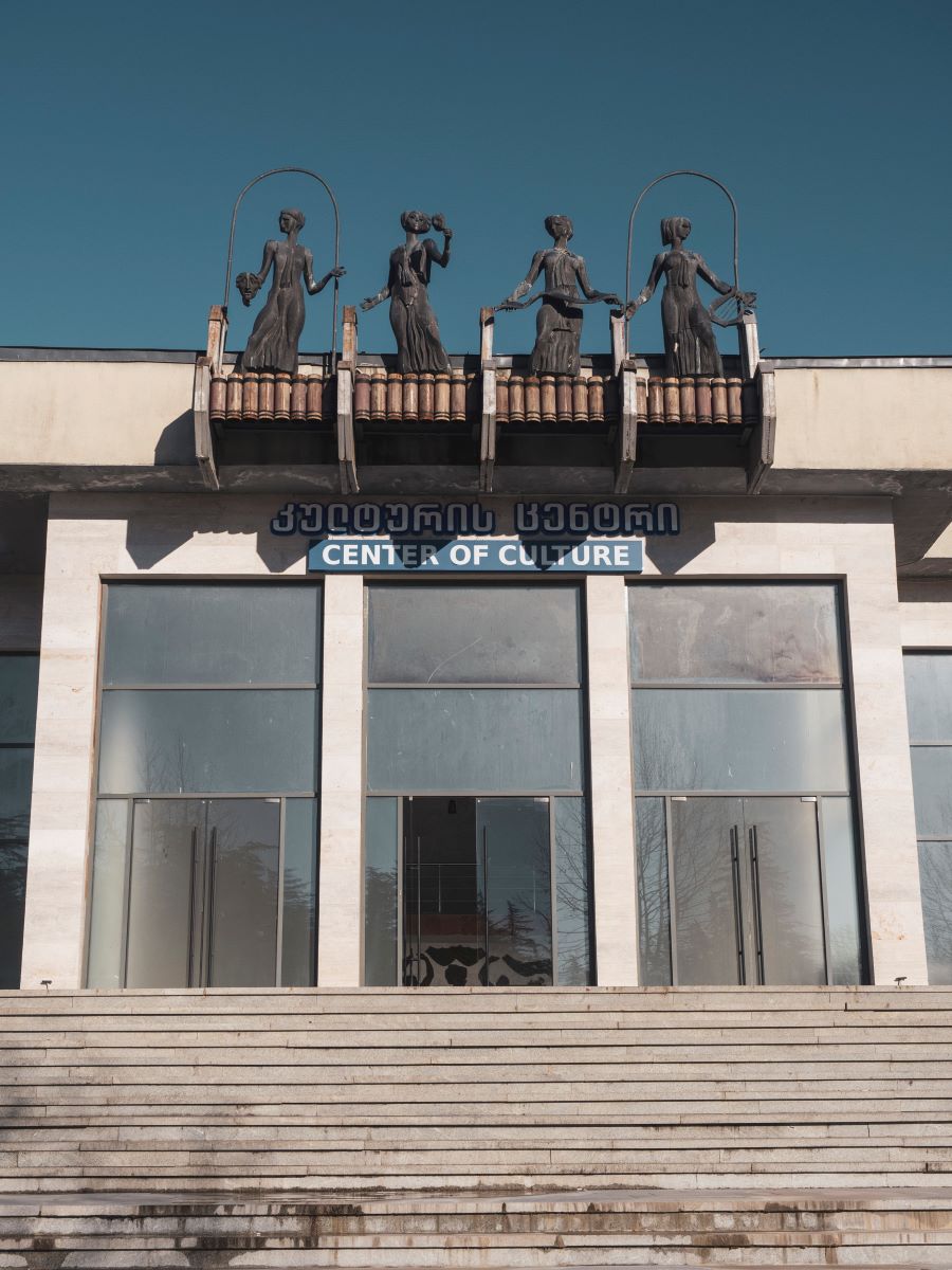 Tskaltubo. A Travelogue from an Old Soviet Spa Resort